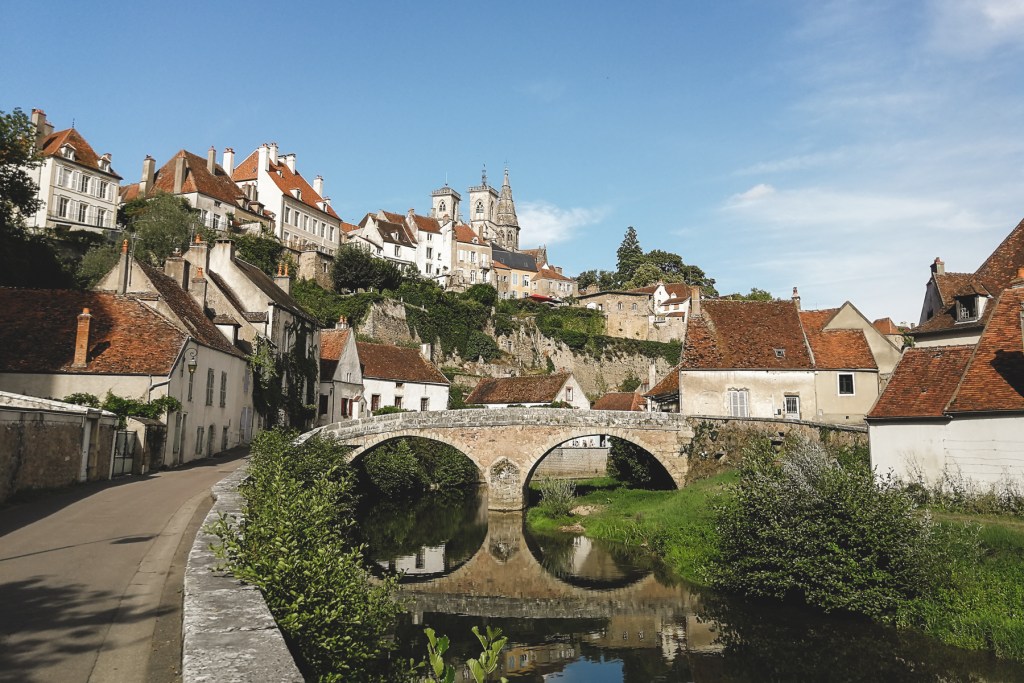 Côte d'Or : histoire & patrimoine en Bourgogne - AVAGABONDE